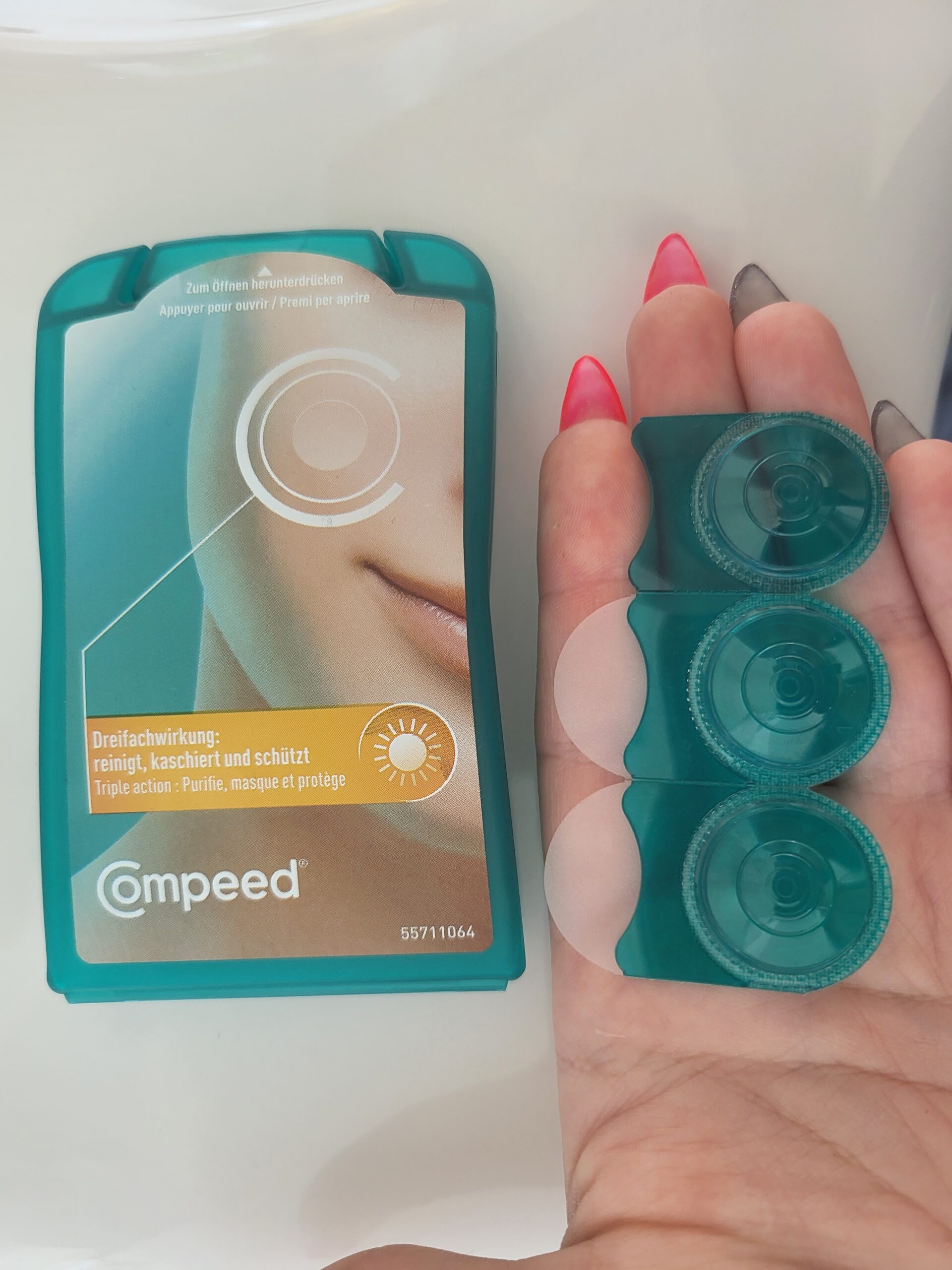 Compeed Anti-Pickel Patch - Tina testet wieder für dich
